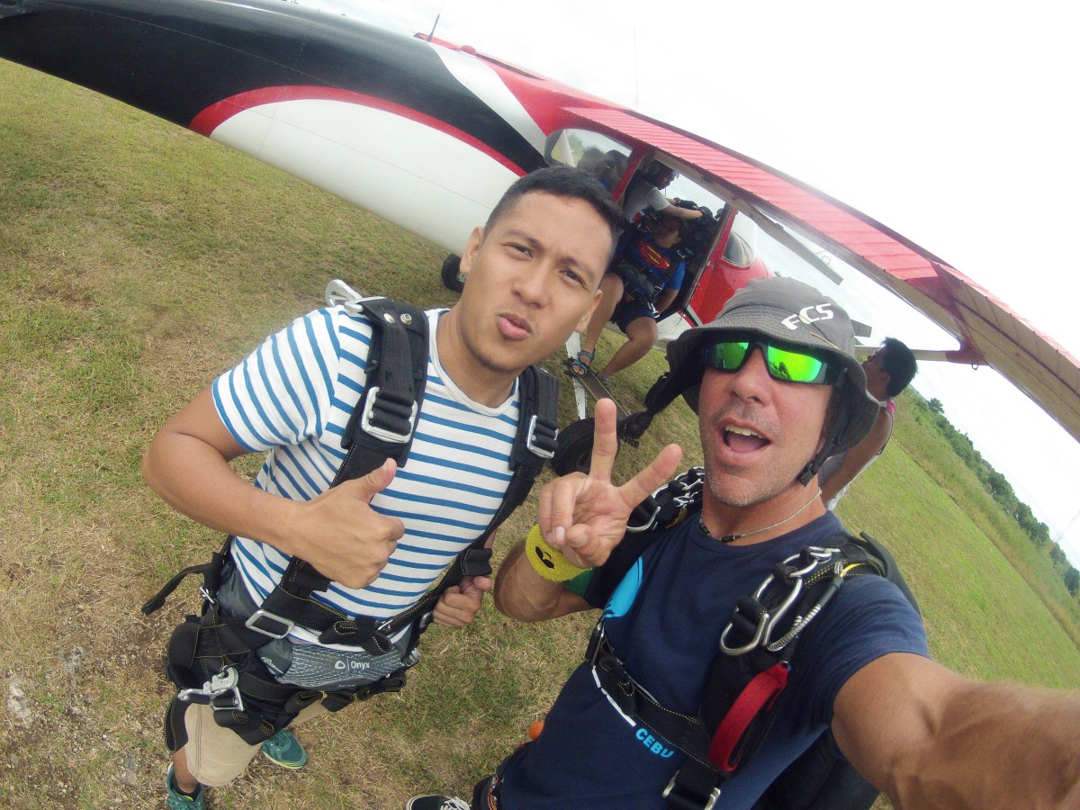 Skydiving with Skydive Greater Cebu Part 1 : Bantayan Island Getaway ...