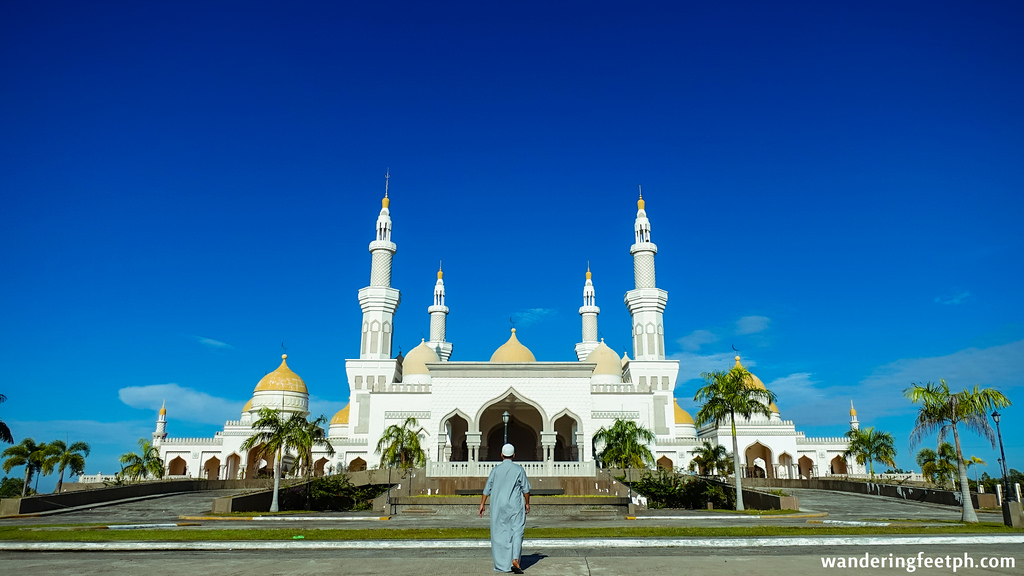 WANDERING FEET PH – anywhere with my two feet